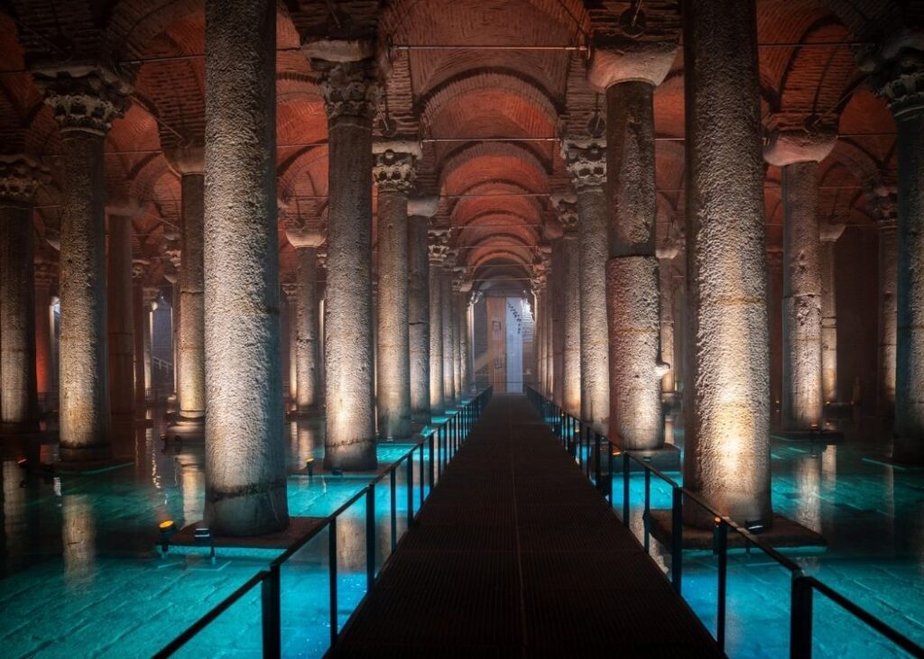 Mythes et architecture de la Citerne Basilique - Blog Istanbul.com